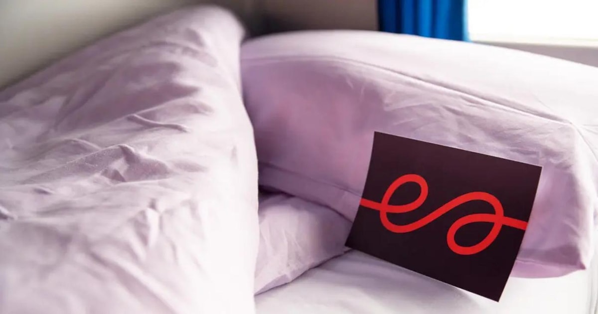 The Good Night Train to travel between Amsterdam and Berlin | GetYourGuide