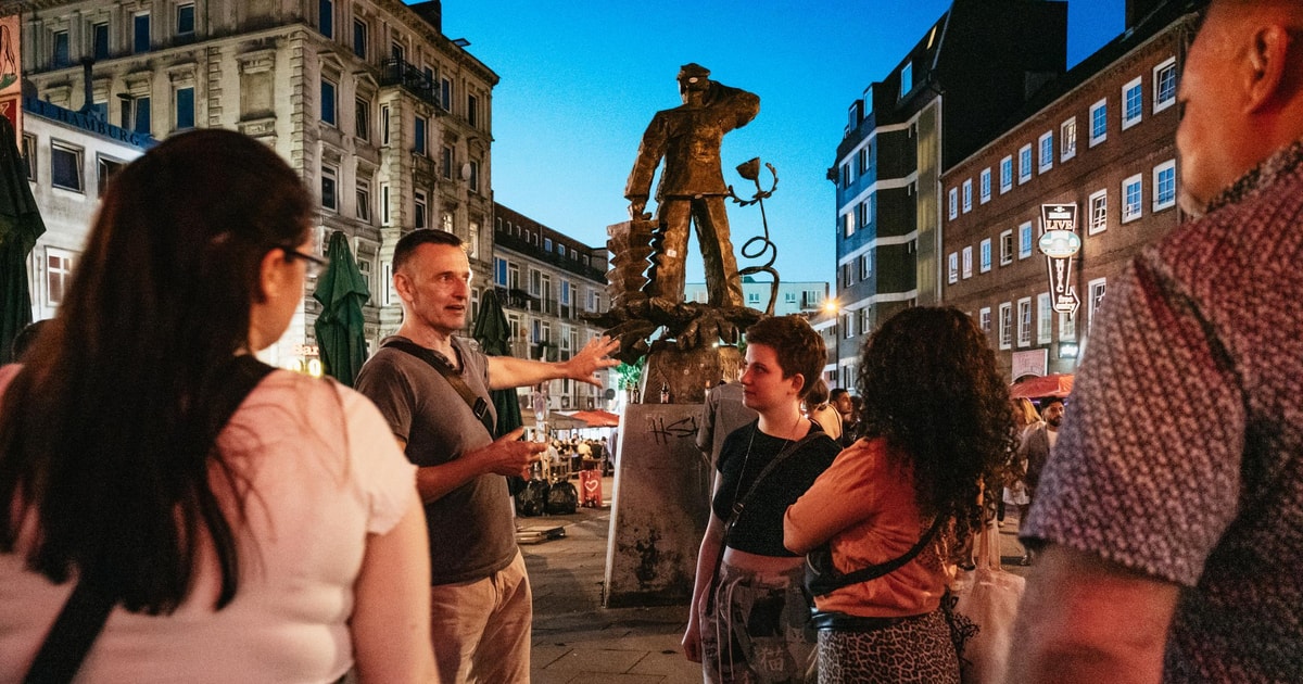 Hamburg: Reeperbahn Tour nur für Erwachsene | GetYourGuide