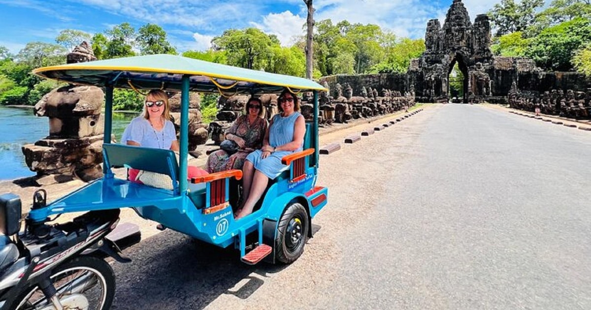 Angkor Wat Tour Verken de belangrijkste tempel met privétuk-tuk ...