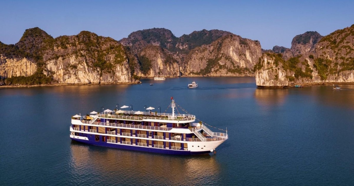 From Cat Ba Island: Lan Ha Bay Cruise 2D1N - All included | GetYourGuide
