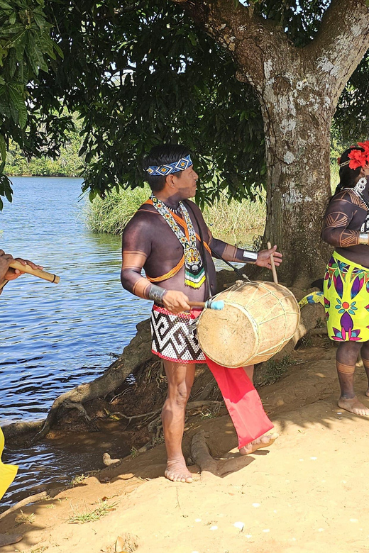 Panama City: Embera Indian Tribe Tour with Fruits & Lunch | GetYourGuide