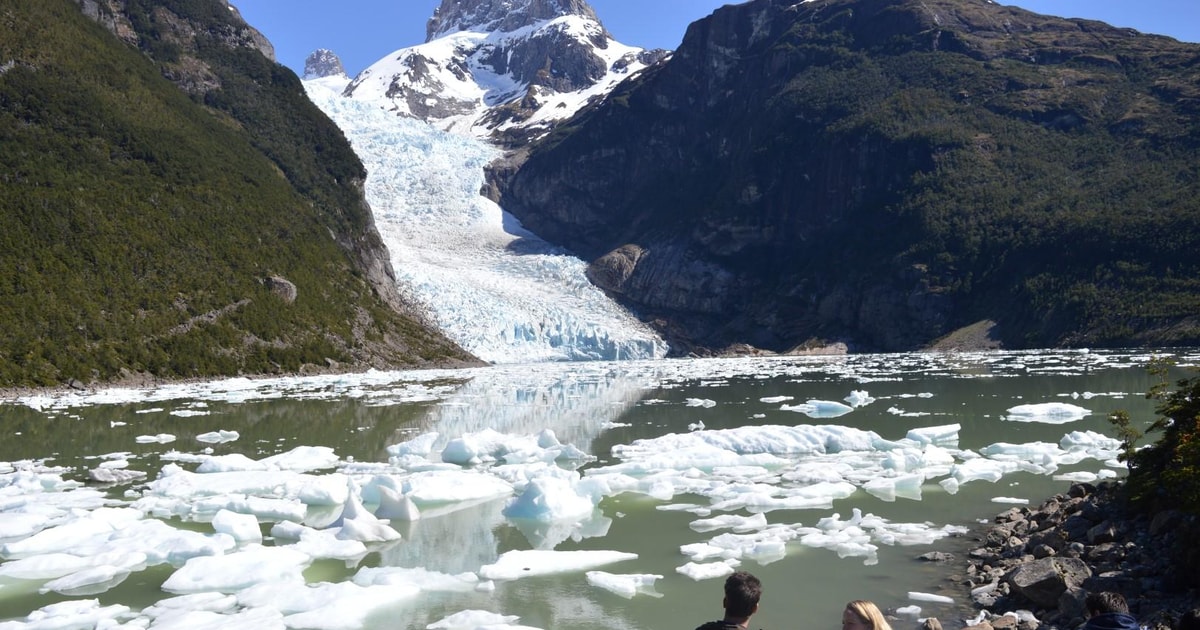 3 Days in Patagonia. Torres del Paine, Perito Moreno and Balmaceda ...