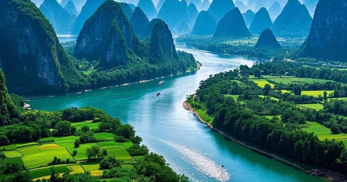 Guilin: 5-Day Tour with Yulong River Rafting & Cruise | GetYourGuide