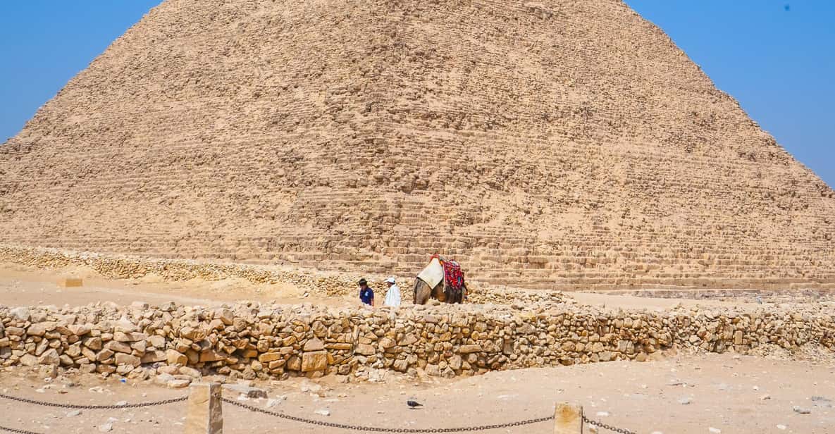 Kairo/Giza: Sakkara: Pyramidit, Memphis ja Sakkara päiväretki ...