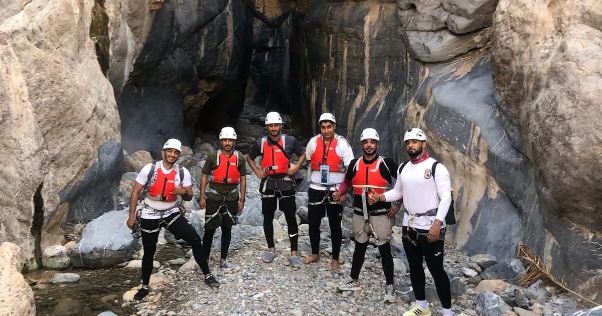 Snake Canyon Ομάν | GetYourGuide