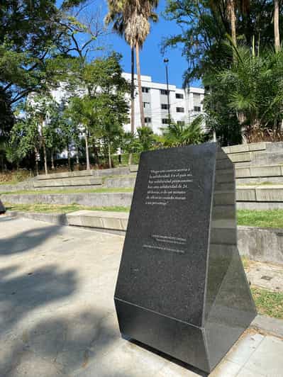 Medellín: Pablo Escobar Tour [het verstrijken van de jaren] | GetYourGuide