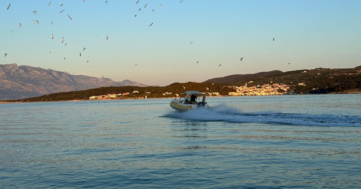 Pučišća: Brela Stone and Vruja Bay Boat Tour | GetYourGuide