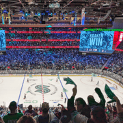 Seattle: Seattle Kraken Ice Hockey Game Ticket | GetYourGuide