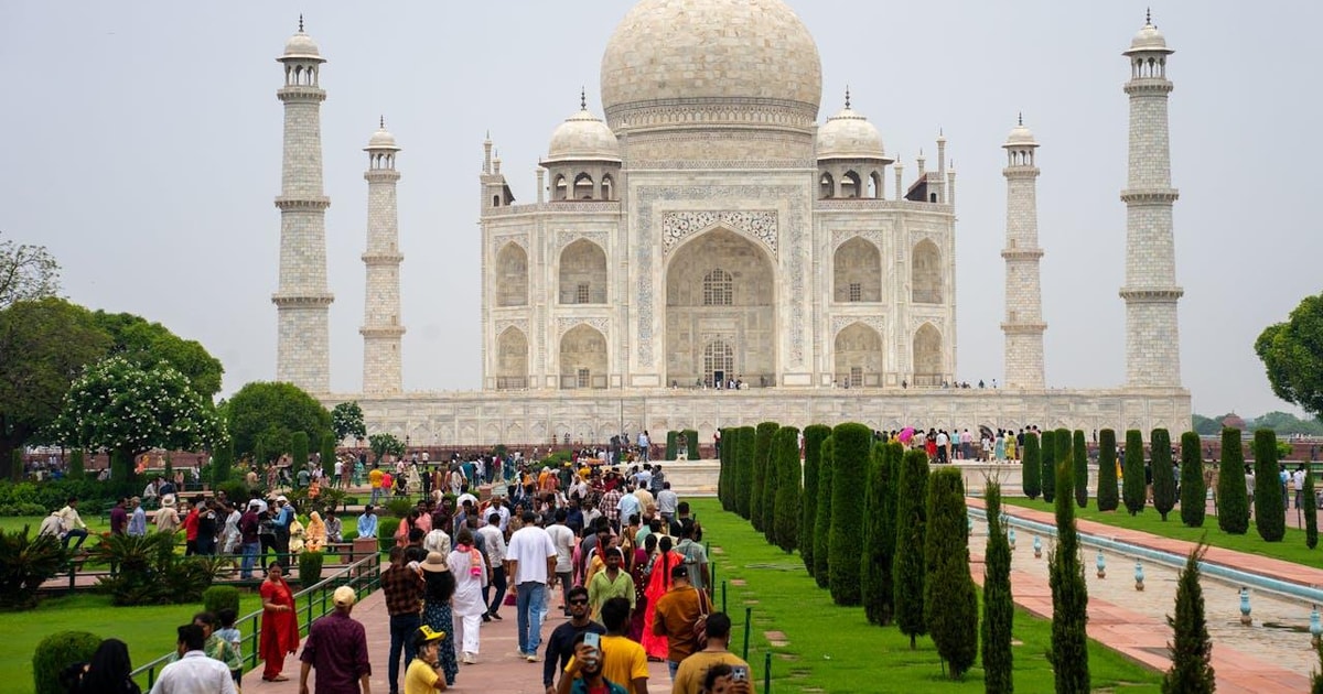 Agra: Private Taj Mahal Sunset Tour mit Auto und Tourguide | GetYourGuide