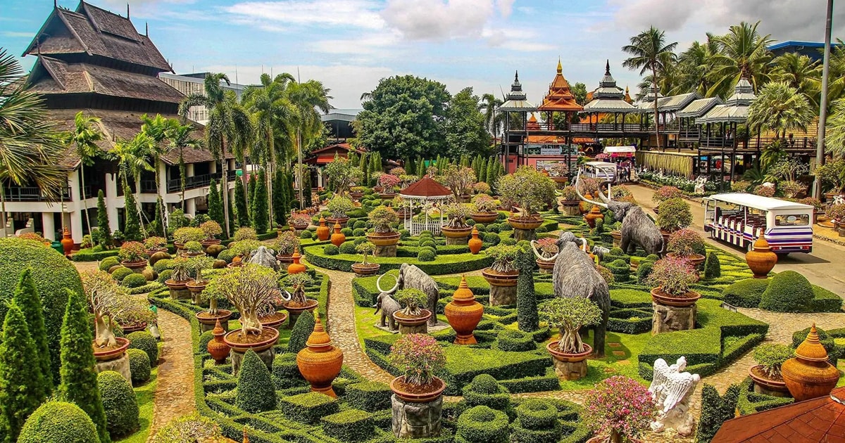 Excursions à terre à Pattaya : Jardin, Sculptures et Sérénité ...