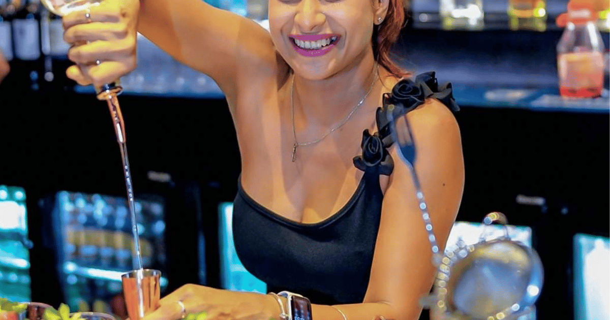 Colombo: Cocktail Making Experience + Free Tapas! | GetYourGuide