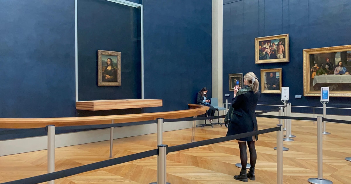 Paris: Louvre-museet Mona Lisa første visning semi-privat | GetYourGuide