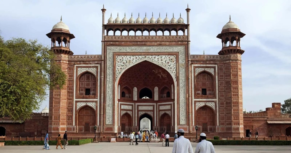 Full Day Lucknow City Tour with Street Food | GetYourGuide