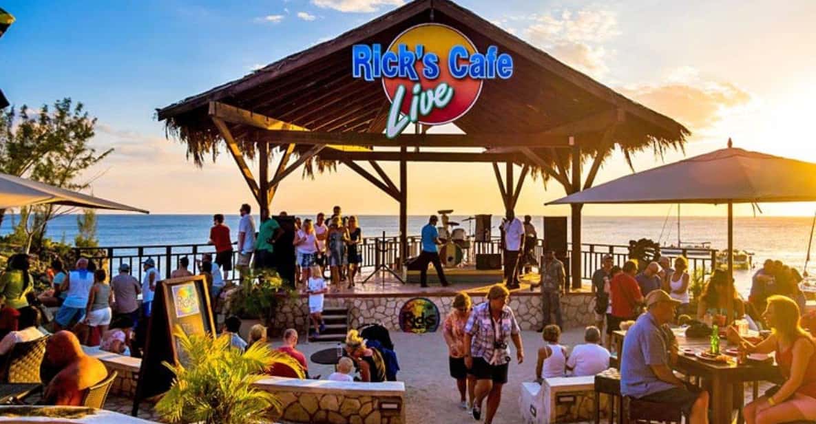 Montego Bay: Negril Beach & Rick's Cafe Tour | GetYourGuide