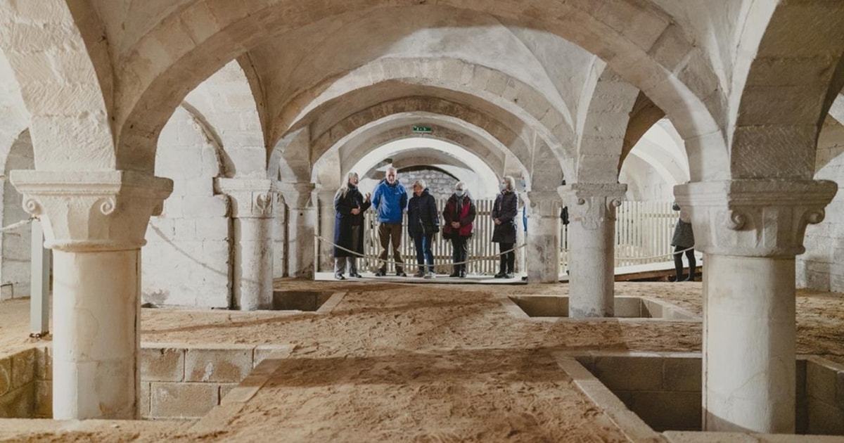 Gloucester Cathedral: Crypt Tour | GetYourGuide