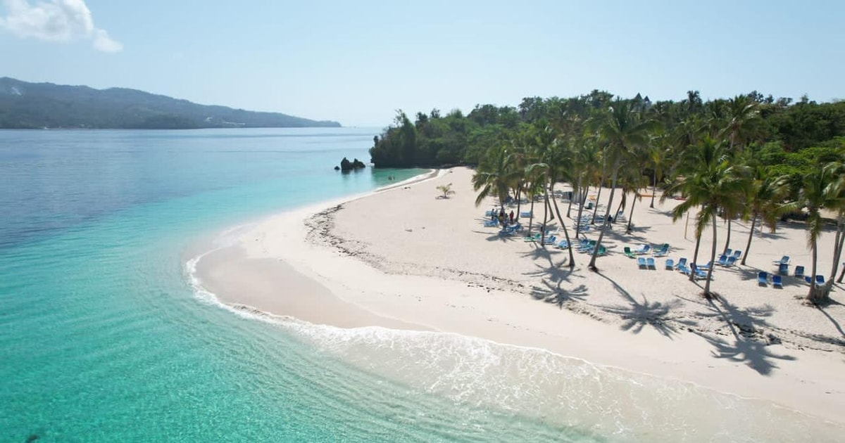 Samana corner beach and Cayo Levantado from Punta Cana | GetYourGuide
