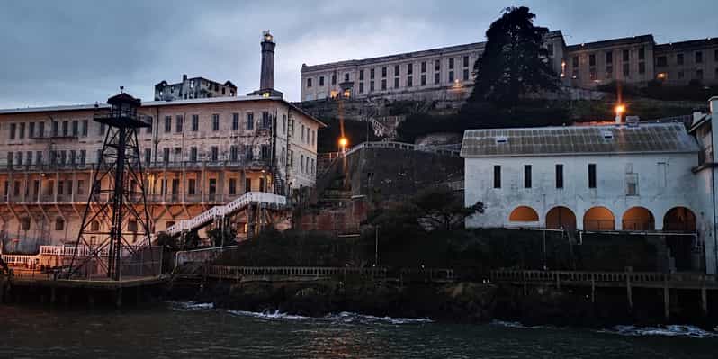 San Francisco: Alcatraz Night Tour with SF Bay Cruise | GetYourGuide