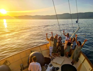 Split:Sunset Cruise with Live Music | GetYourGuide