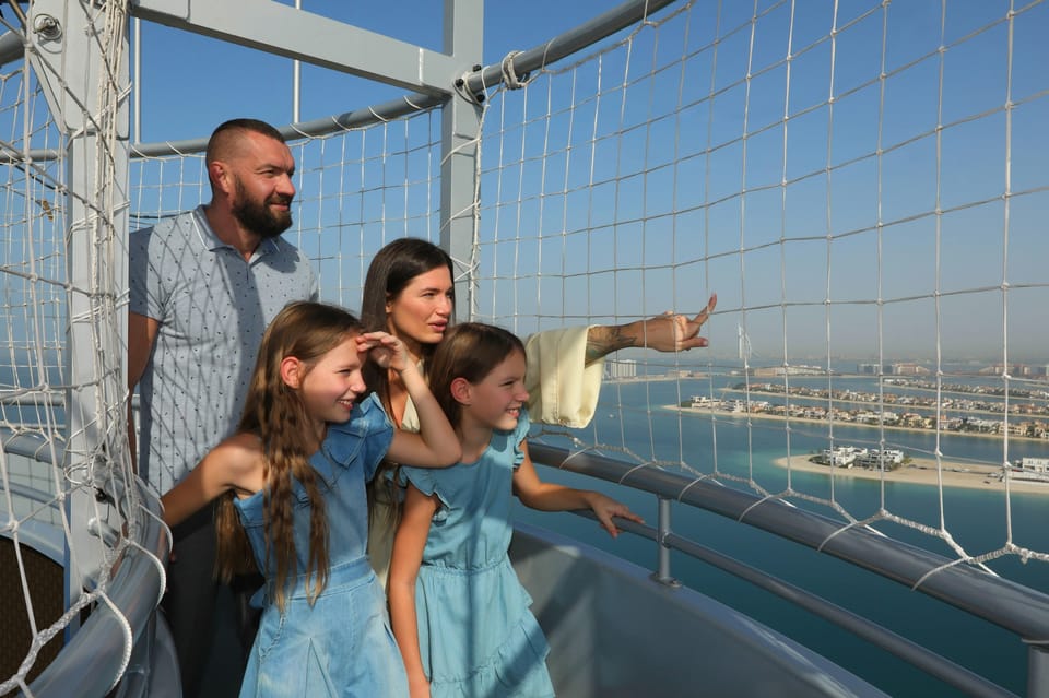 Dubai: The Dubai Balloon at Atlantis | GetYourGuide