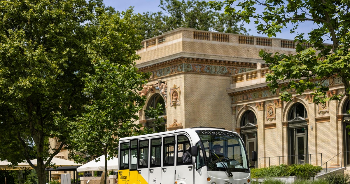 Budapest: Bus Tour of the City Park (Városliget) | GetYourGuide