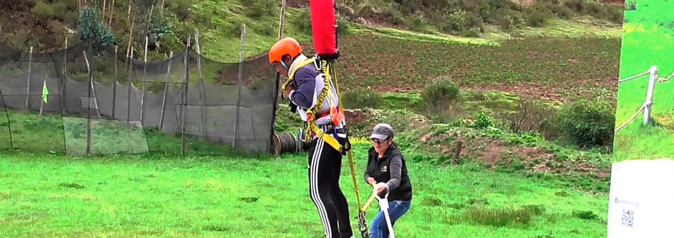 Bungee jumping and catapult in Poroy | GetYourGuide