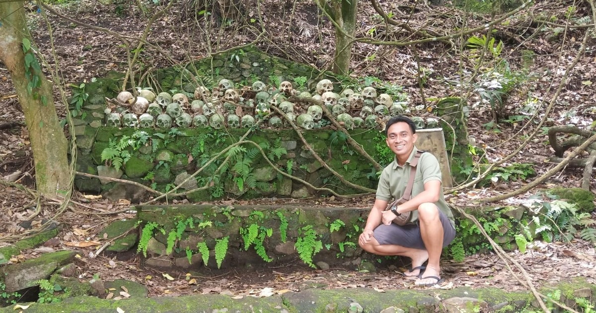 Bali : Historical Ancient Village of Trunyan | GetYourGuide