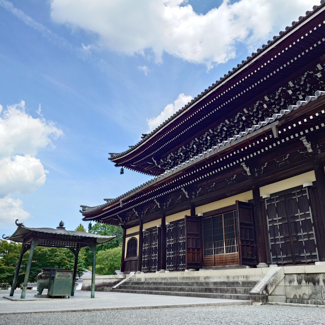 Kyoto: Heian Shrine & Nanzenji Temple Rickshaw Tour | GetYourGuide