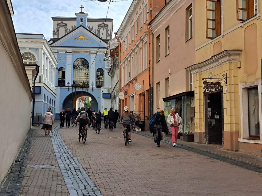 Vilnius : Visite privée à vélo des points forts de Vilnius | GetYourGuide