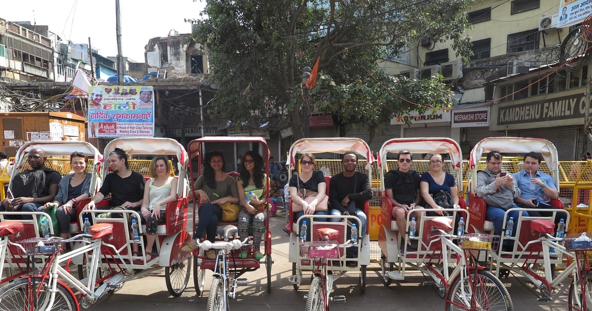 Delhi: prywatna wycieczka z przewodnikiem po starej i nowej części ...