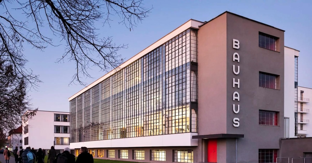 Weimar, Dessau, & Berlin: Bauhaus Tour with Goodie Bag | GetYourGuide