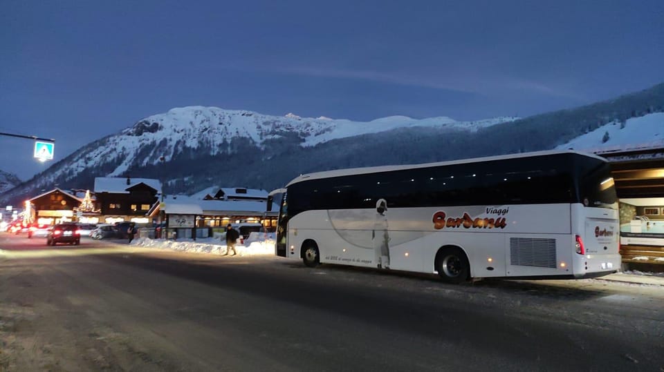 Bus rental in Milan for Linate and Malpensa airports | GetYourGuide