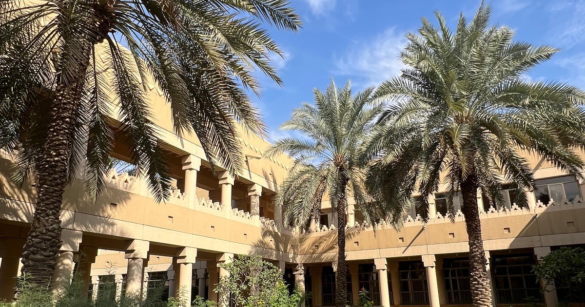 Riyad: Masmak Fort, Souq AlZal en Murabba Paleis Tour | GetYourGuide