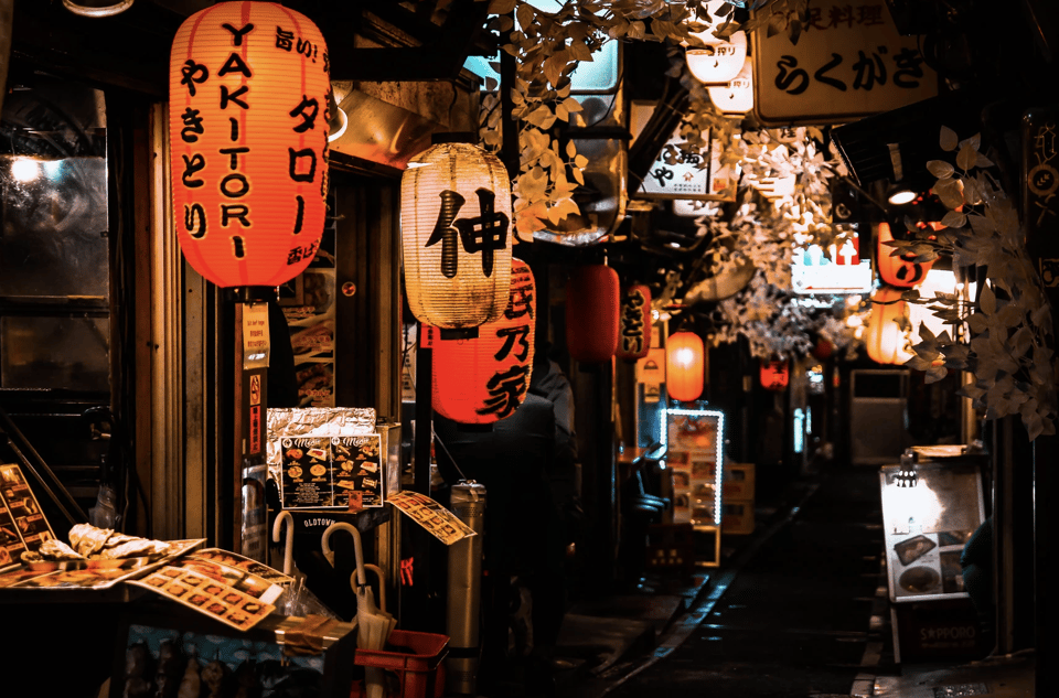 Tokyo Bar Hopping Night Tour @Shinjuku | GetYourGuide