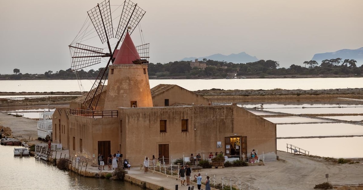 Marsala: Guided Salt Pans Walk Tour with Windmill Visit | GetYourGuide