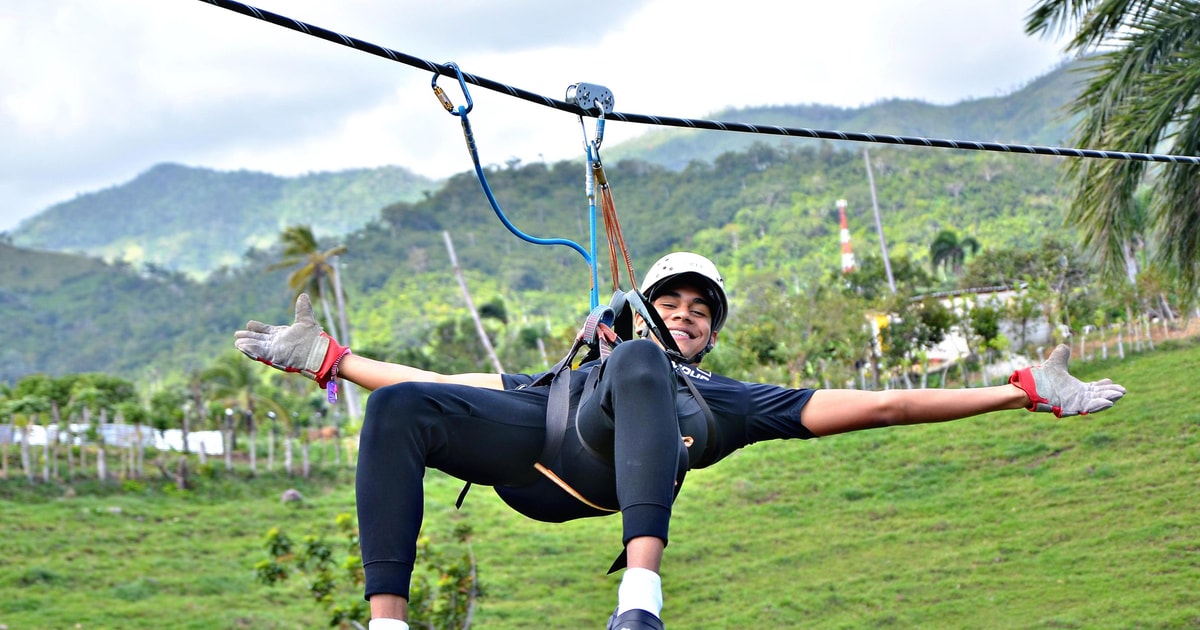 Excursión de zip line con paseo en buggy | GetYourGuide