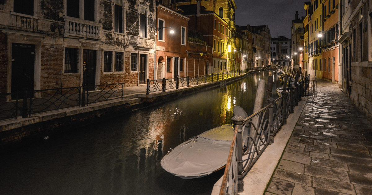 Venice: Mysterious Tales of Ghosts and Murders | GetYourGuide