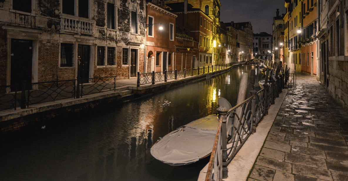 Venice: Mysterious Tales of Ghosts and Murders | GetYourGuide