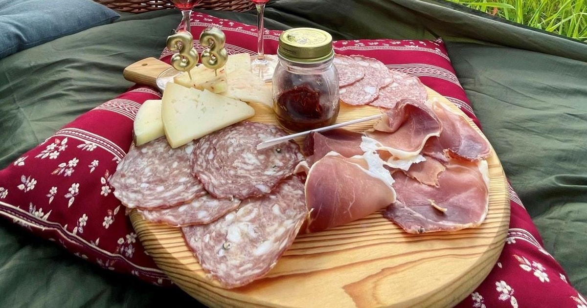 Picnic în podgorii cu o sticlă de Brunello di Montalcino | GetYourGuide