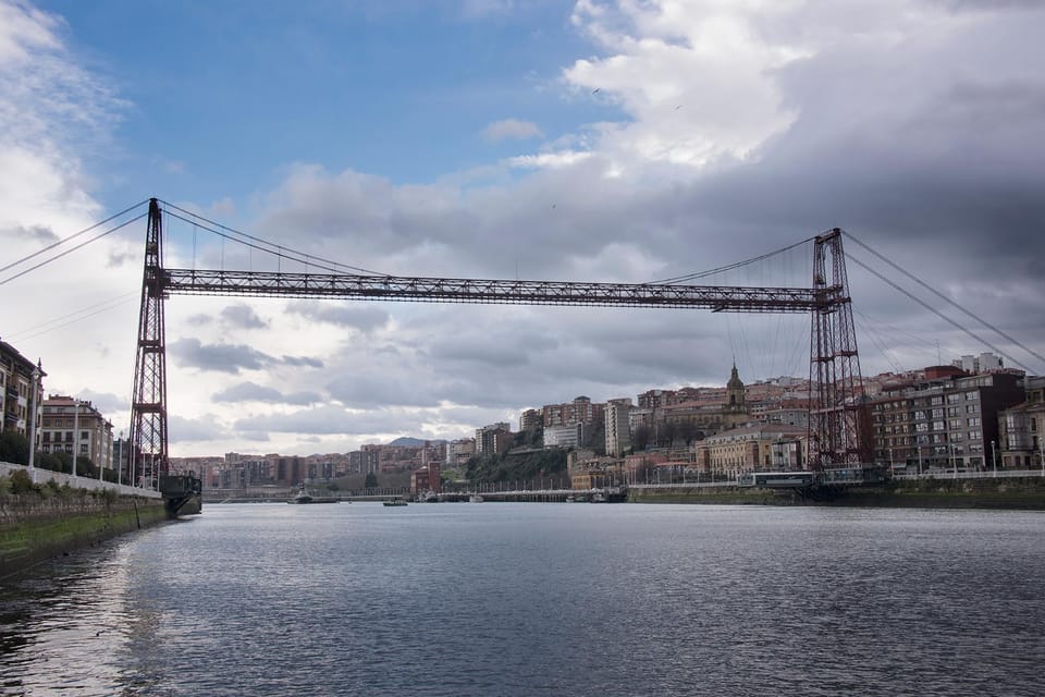 Getxo en Bizcaya-brug vanuit Bilbao | GetYourGuide