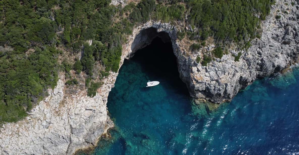 Fra Alipa Havn, Palaiokastritsa: Blue Eye Cave Tour | GetYourGuide