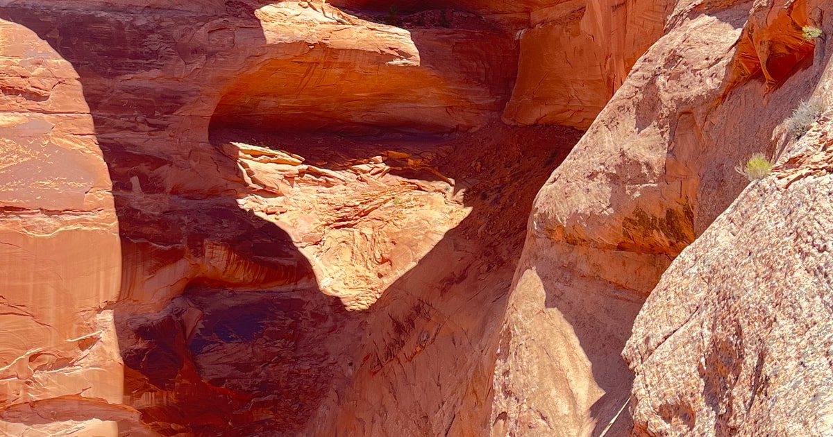 Page: Guided Tour from Page, Az to Eggshell Arch | GetYourGuide