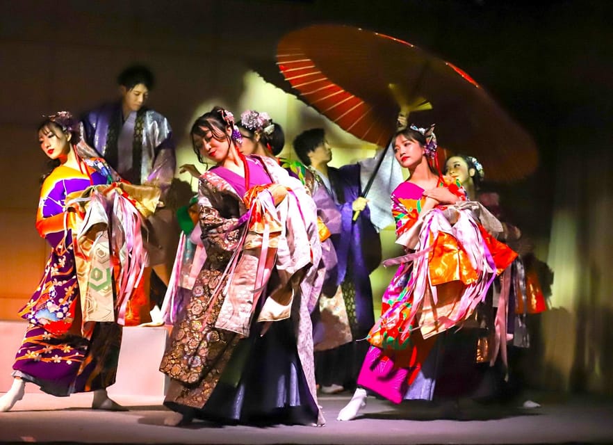 Tokyo: Teatro cabaret di danza giapponese Asakusa-Kaguwa | GetYourGuide