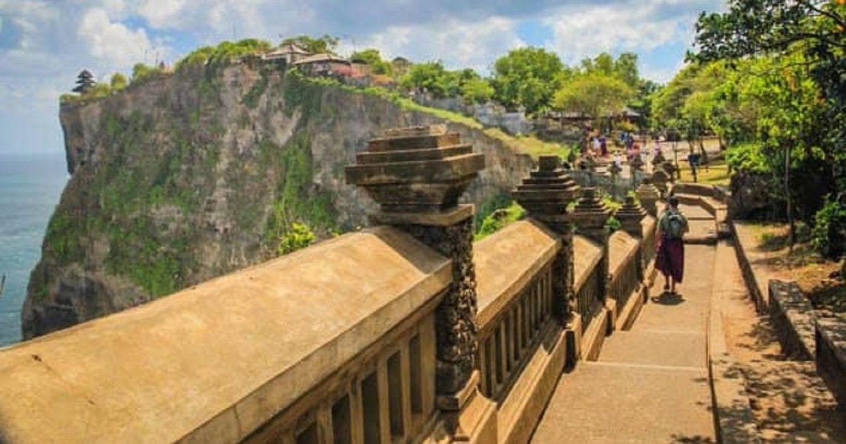 Bali : Tanah Lot, Padang-padang & Uluwatu Temple for Sunset | GetYourGuide