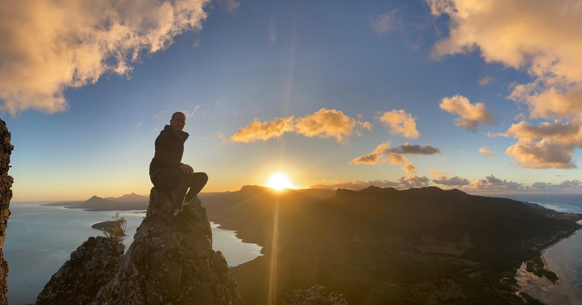 Mauritius: Le Morne Mountain Private Sunrise Group Hike | GetYourGuide