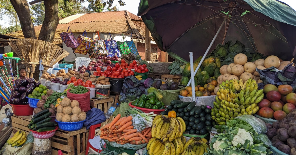 Moshi: tour della città e visita al mercato locale | GetYourGuide