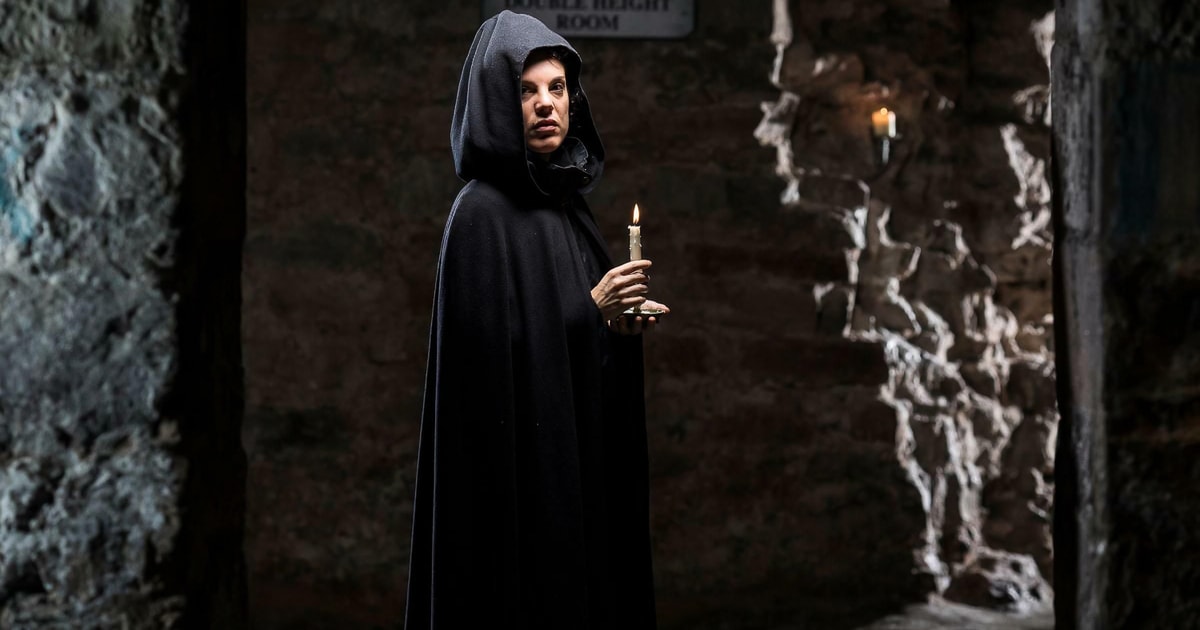 Edinburgh: Late Night Haunted Underground Vaults Tour | GetYourGuide