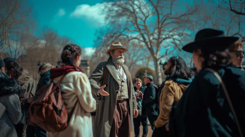 Explore Hemingway’s Paris with an Actor-Guide | GetYourGuide