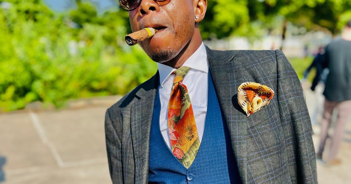 Kongo Brazzaville: występ Sapeurs - wycieczka z przewodnikiem ... Kongo Brazzaville: występ Sapeurs - wycieczka z przewodnikiem ...
