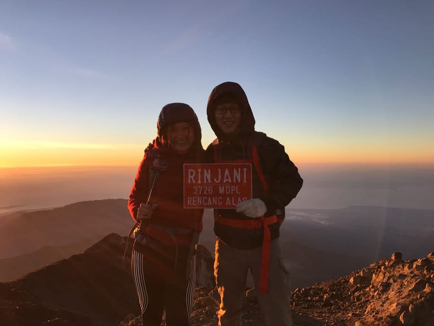 Hiking Mt Rinjani 3D/2N to Summit, Lake, Hotspring | GetYourGuide