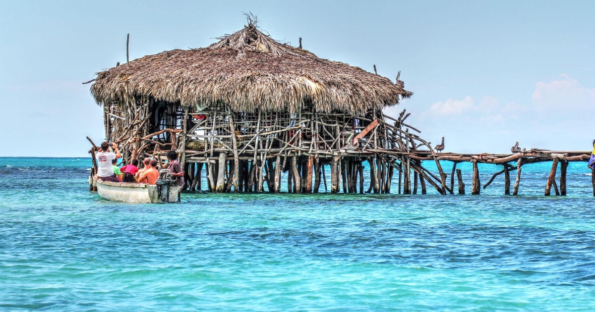 Floyd's Pelican Bar Private Tour | GetYourGuide